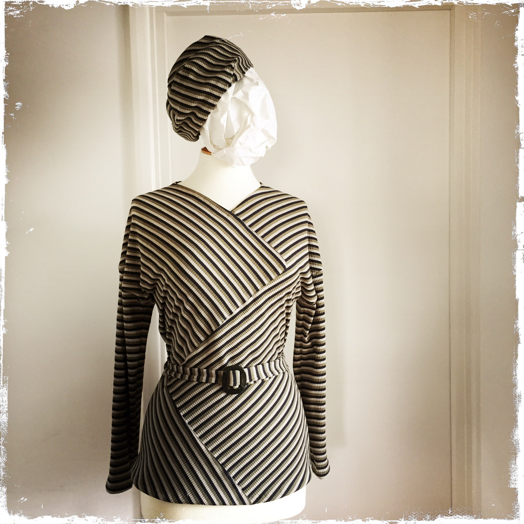 Early 1930s style cotton jersey jumper with matching beret – The ...